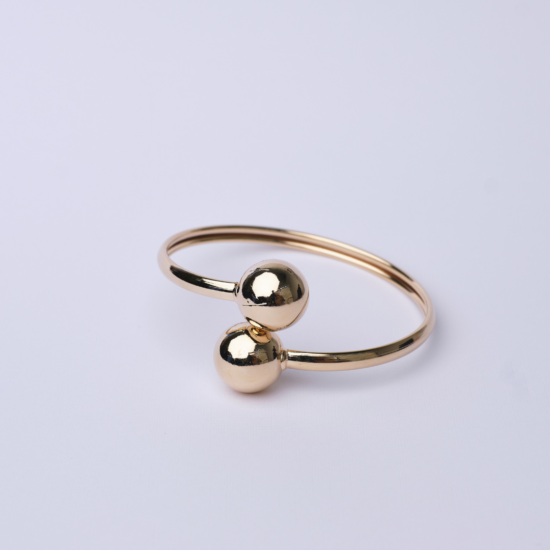 Two Balls Gold Bangle